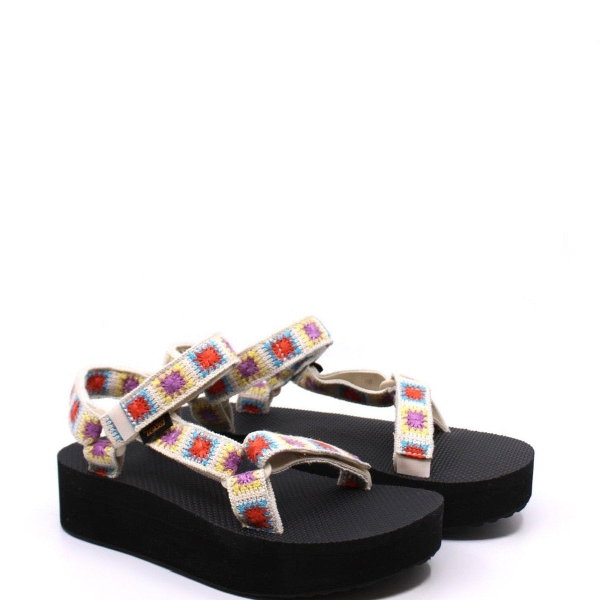 Teva Flatform Universal Crochet Explore – Shoptiques