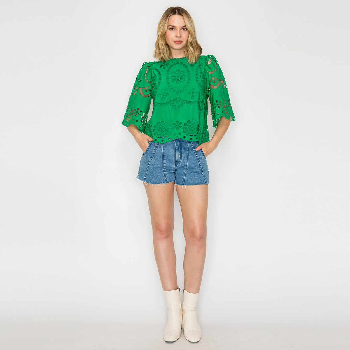 Green Daisy Eyelet Top – Shoptiques