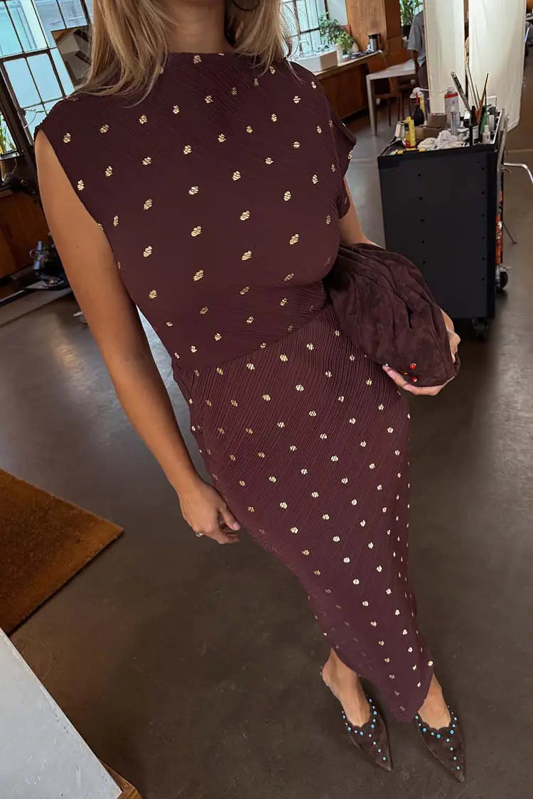Chocolate Plisse Desiree Dress – Shoptiques