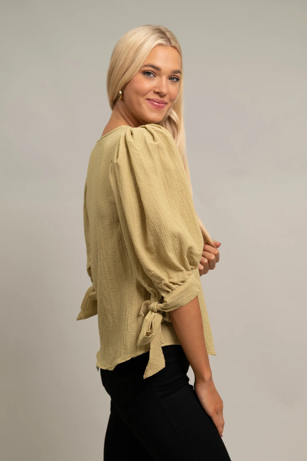 Pebble Crepe Princess Sleeve Top – Shoptiques | Shop Local Boutiques